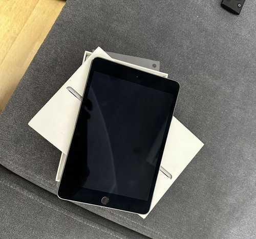 iPad mini 4 128gb