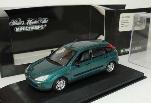 Модель Ford Focus Turnier (2002) 1/43 Minichamps