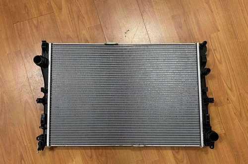 Радиатор охлаждения Mercedes W213 W205 W222 W253