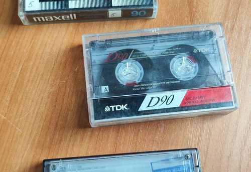 Аудиокассеты TDK и Maxell