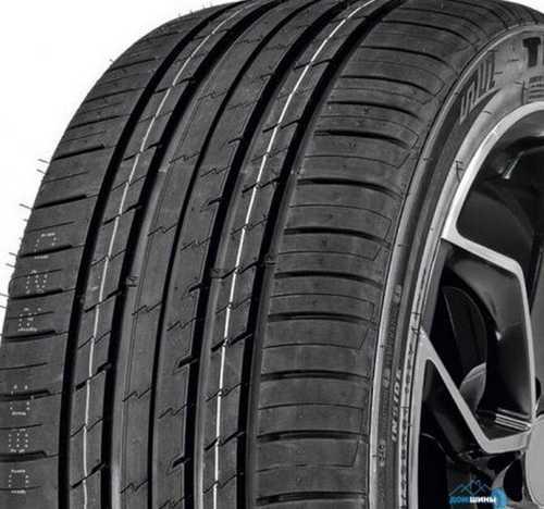 Tracmax X-Privilo RS01  265/40 R21 105Y