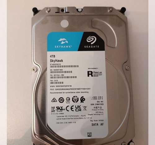 HDD Seagate Skyhawk ST4000VX016, 4тб, SATA III, 3
