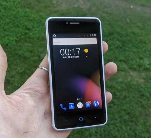 Телефон ZTE Blade AF3