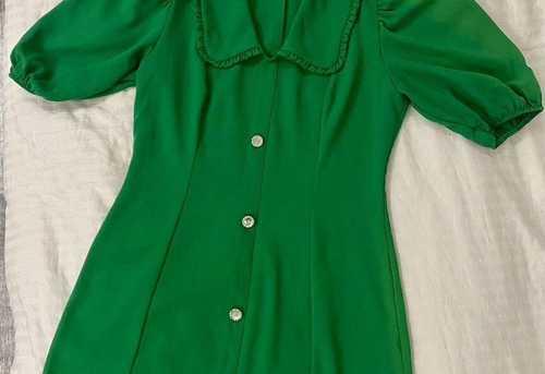 Платье reserved зеленое мини
