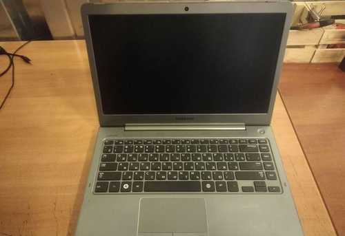 Samsung NP530U4C