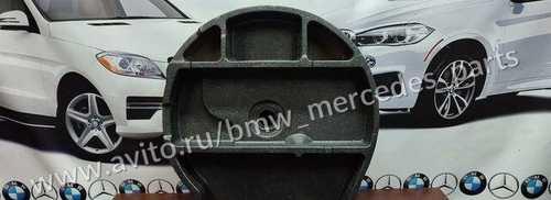 Ниша багажника для инструментов Mercedes W203