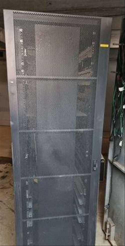 Шкаф серверный ibm 42u, с дверками и боковинами