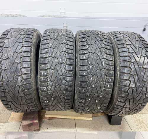 Pirelli Ice Zero 205/60 R16 96T