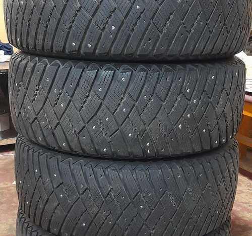 Goodyear Ultragrip Ice Arctic 205/55 R16 94T