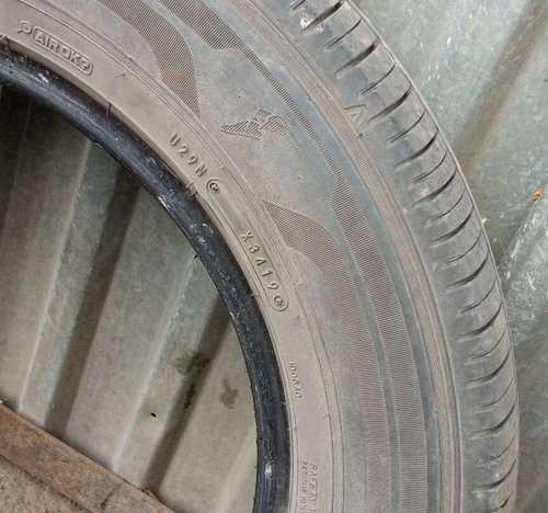 Goodyear EfficientGrip 185/65 R15