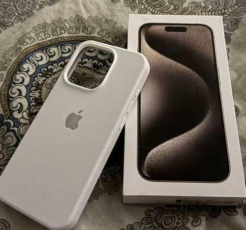 iPhone 15 Pro, 256 ГБ