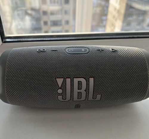 Колонка JBL charge 5