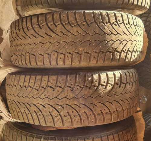 Formula Ice 215/60 R16