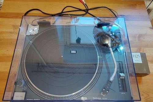 Проигрыватель винила Technics SL 1210 MK2