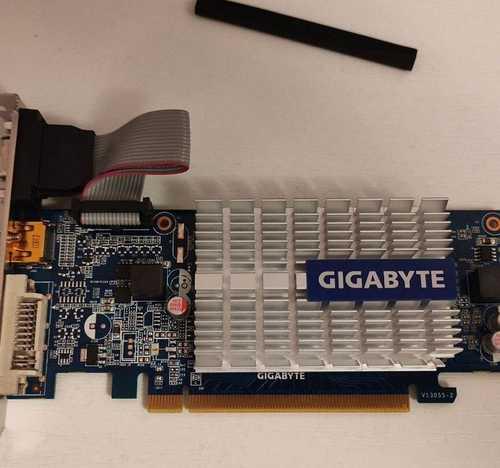 PCI-E GigaByte GeForce 210 Silent LP 64bit DDR3