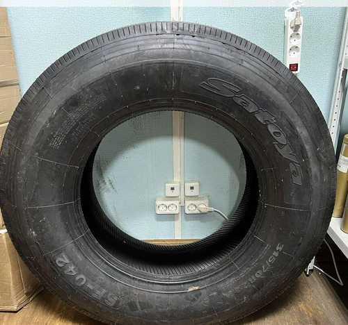 Шина грузовая рулевая 315/70R22,5