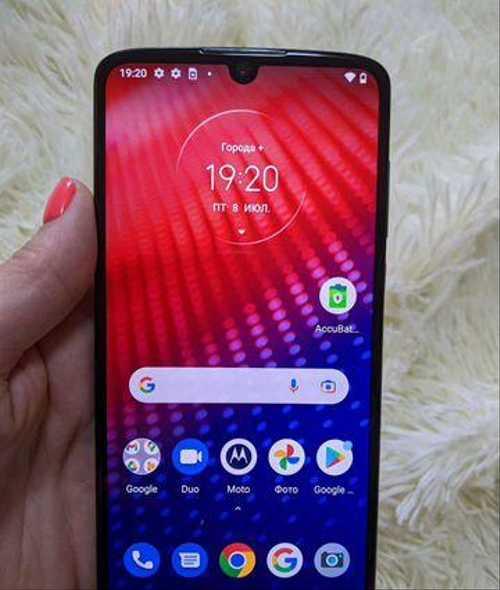 Телефон Motorola Moto Z4