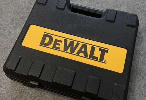 Дрель шуруповерт Dewalt 36V