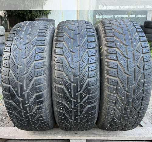 Kormoran SUV Stud 215/65 R17