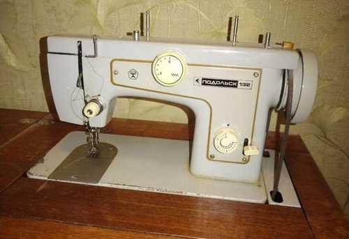 Швейная машина Подольск 132