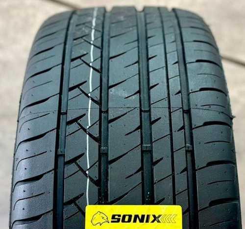 Sonix Prime UHP 08 275/45 R21 110W