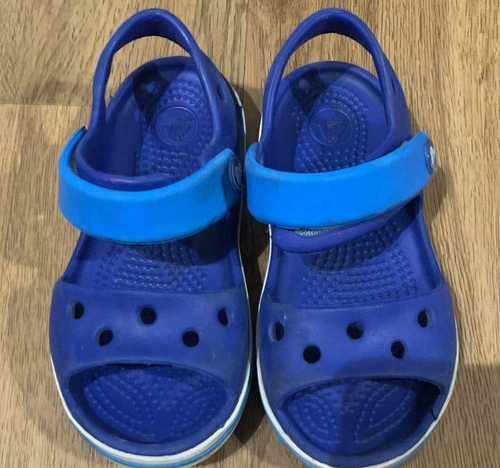 Сандалии crocs c8