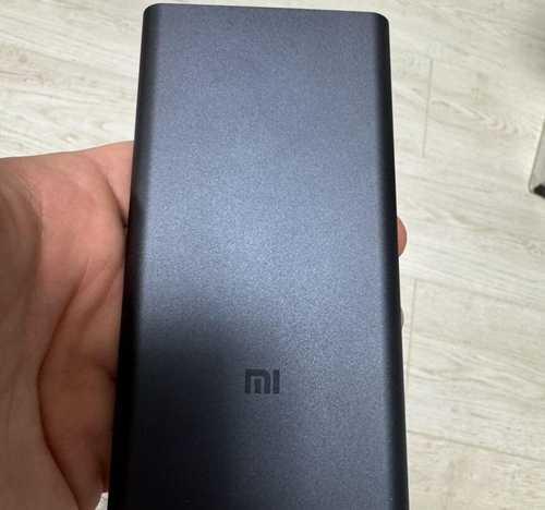 Портативный аккумулятор Xiaomi