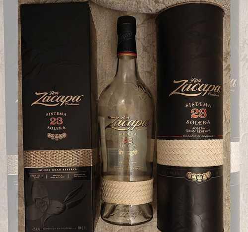 Пустая бутылка от рома Zacapa 23