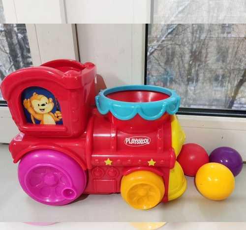 Паровозик fisher-price