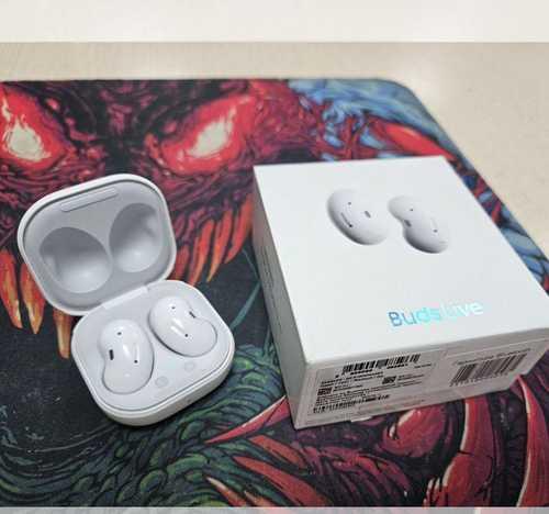 Беспроводные наушники Samsung Galaxy Buds Live