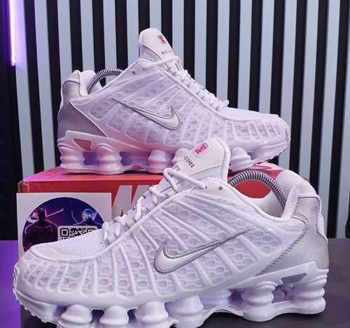 Кроссовки nike shox white