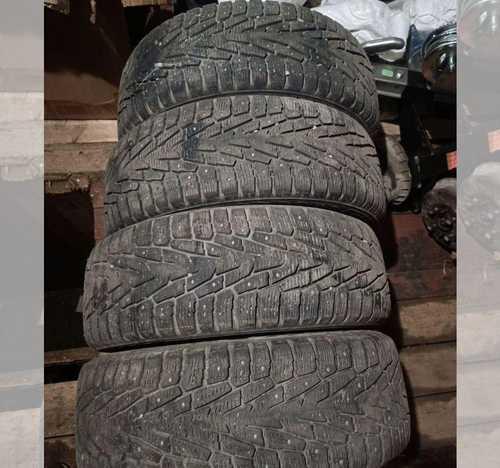 Nokian Tyres Hakkapeliitta 7 SUV 225/60 R17