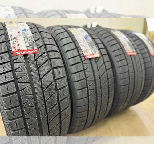 RoadX RX Frost WU02 235/40 R19
