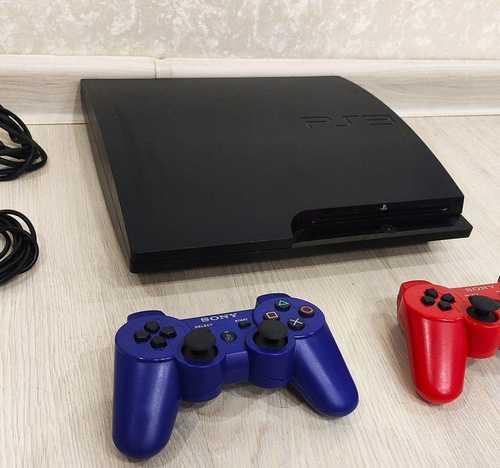 Прошитая Sony PS3 Slim 320GB   2 геймпада   45 игр