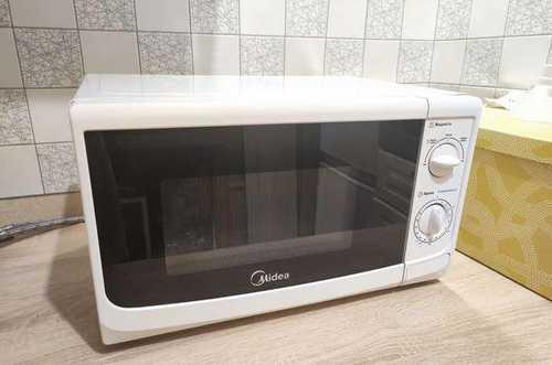 Микроволновая свч печь Midea