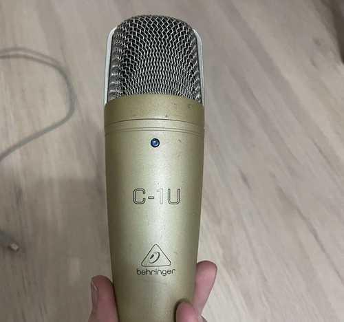 Студийный микрофон behringer c1-u