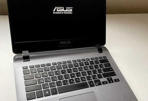 Asus Ультрабук - Core i3 7Gen - SSD -IPS