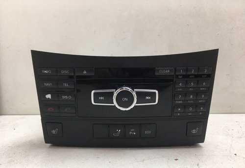 Магнитола Mercedes W212 2.2 CDI