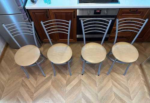 Кухонные стулья 4 шт