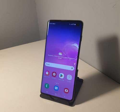 Samsung Galaxy S10, 8/128 ГБ