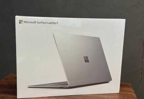Microsoft Surface Laptop 5 13.5' i5-12th/8GB/512GB