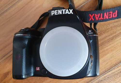 Pentax K 2000