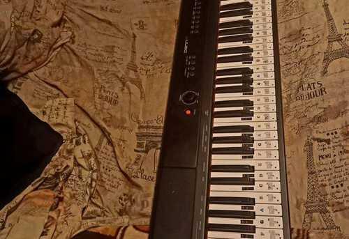 Цифровое пианино 88 клавиш бу