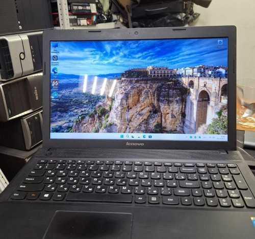 15.6" Lenovo IdeaPad G500, Pentium, RAM 8 ГБ, 120 ГБ, Intel HD Graphics