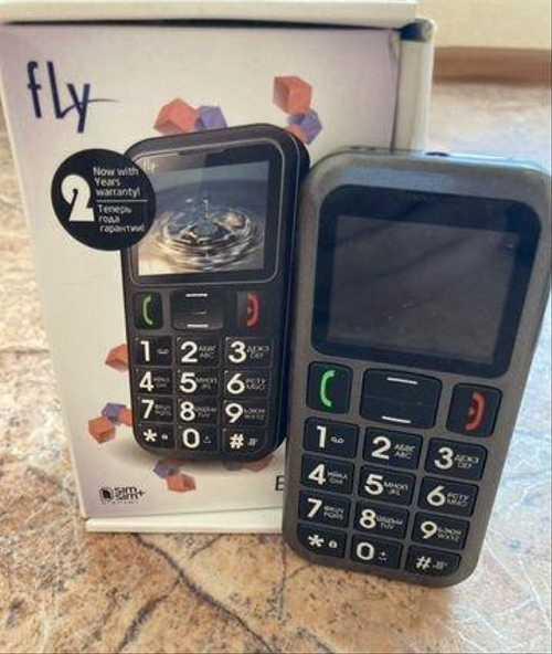 Телефон Fly Ezzy 5