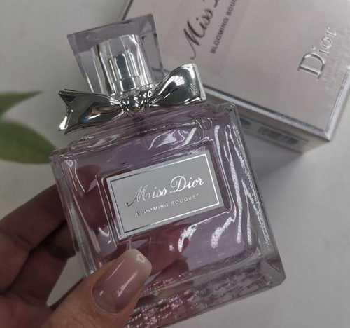 Туалетная вода Miss Dior Blooming Bouquet