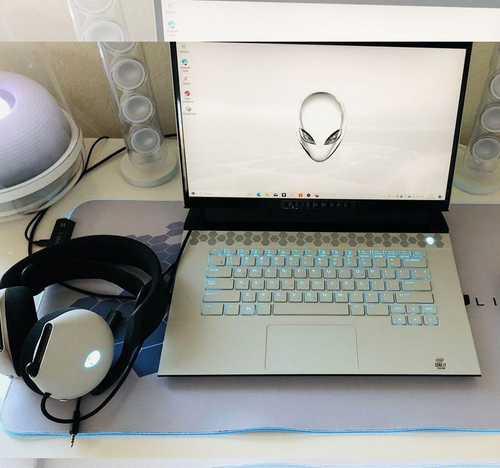 Dell alienware m15 r3