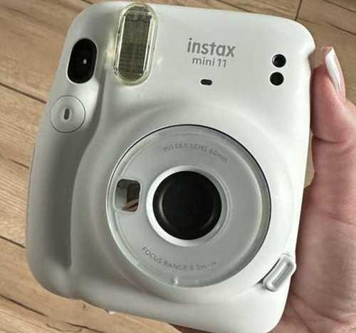 Instax mini 11 Пленочный фотоаппарат