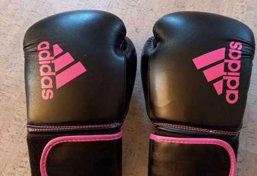 Боксерские перчатки женские Adidas