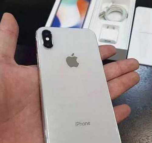 iPhone X, 64 ГБ